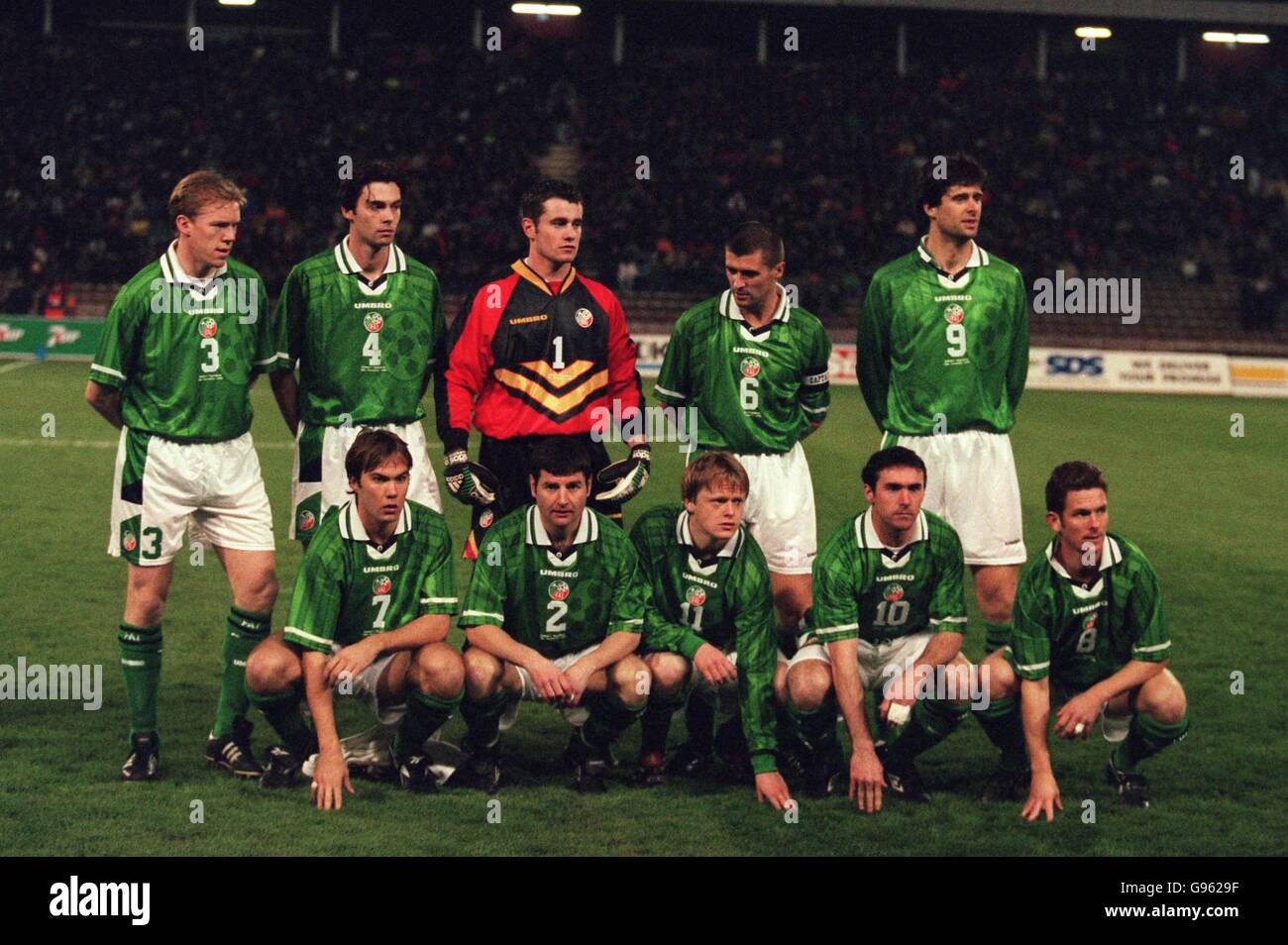 Soccer euro 2000 qualifier group 8 yugoslavia v ireland hi-res stock ...