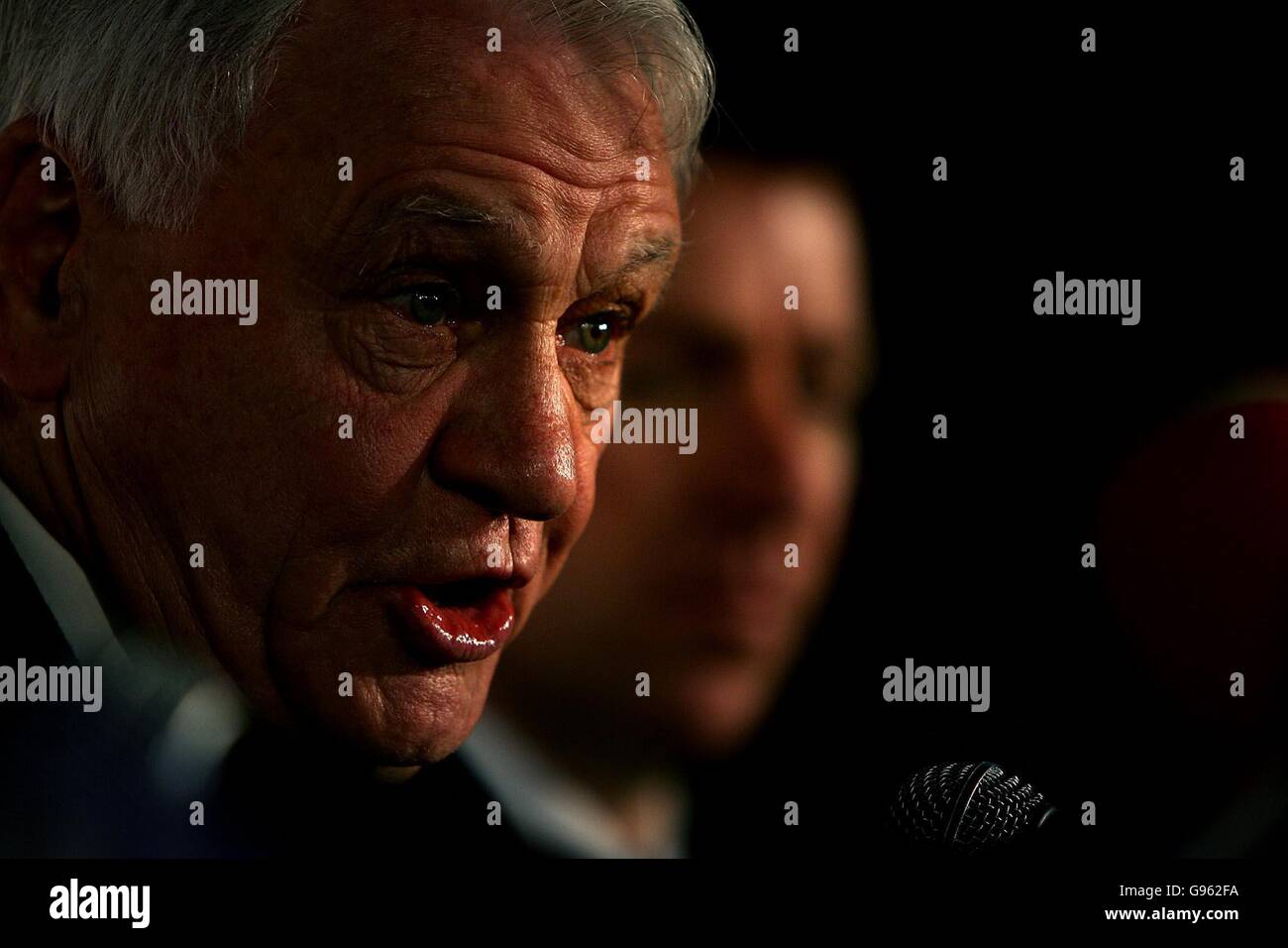 Sir Bobby Robson Stock Photo - Alamy