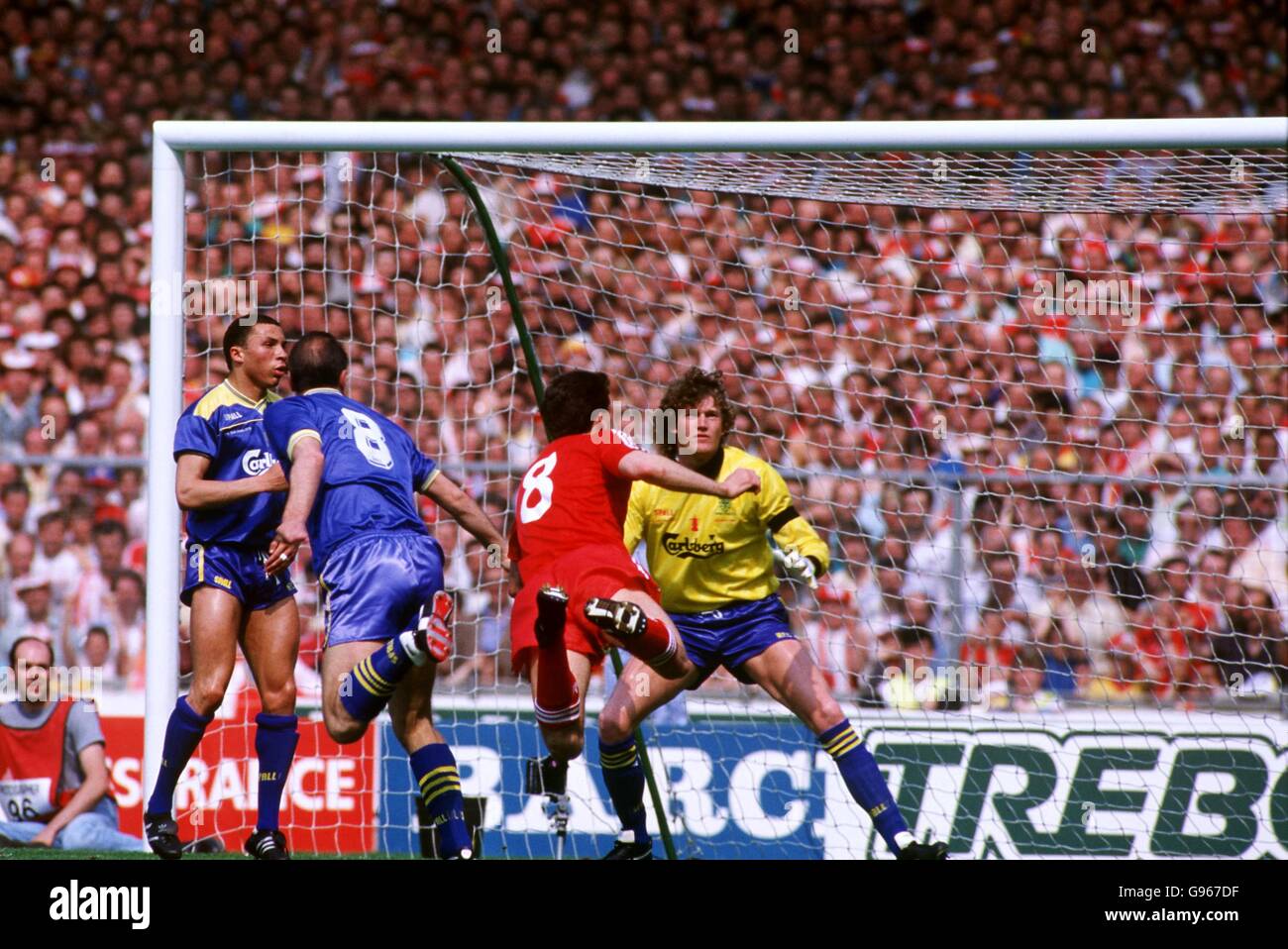 Liverpools john aldridge hi-res stock photography and images - Alamy