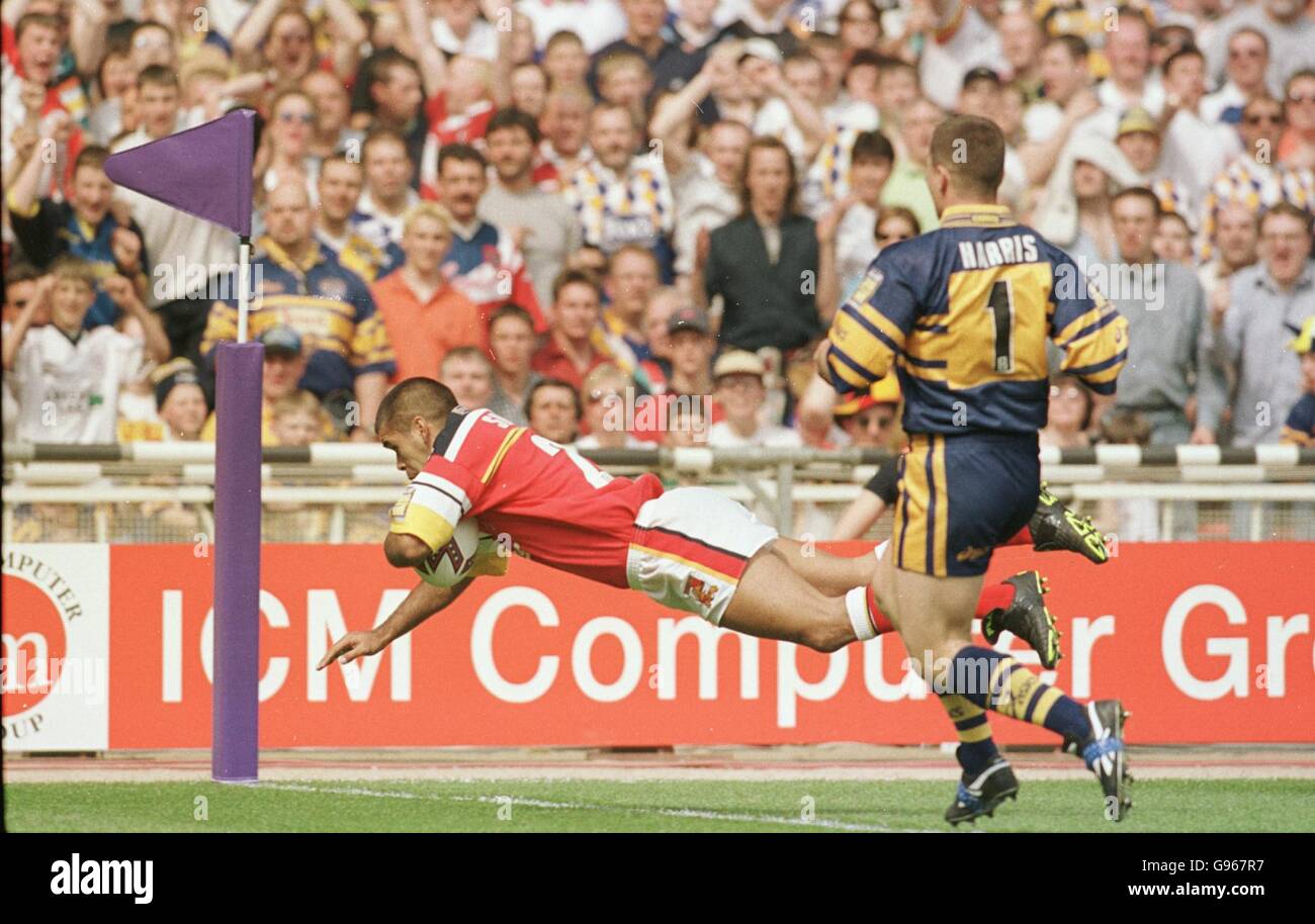 Rugby League - Silk Cut Challenge Cup - Final - London Broncos v Leeds ...