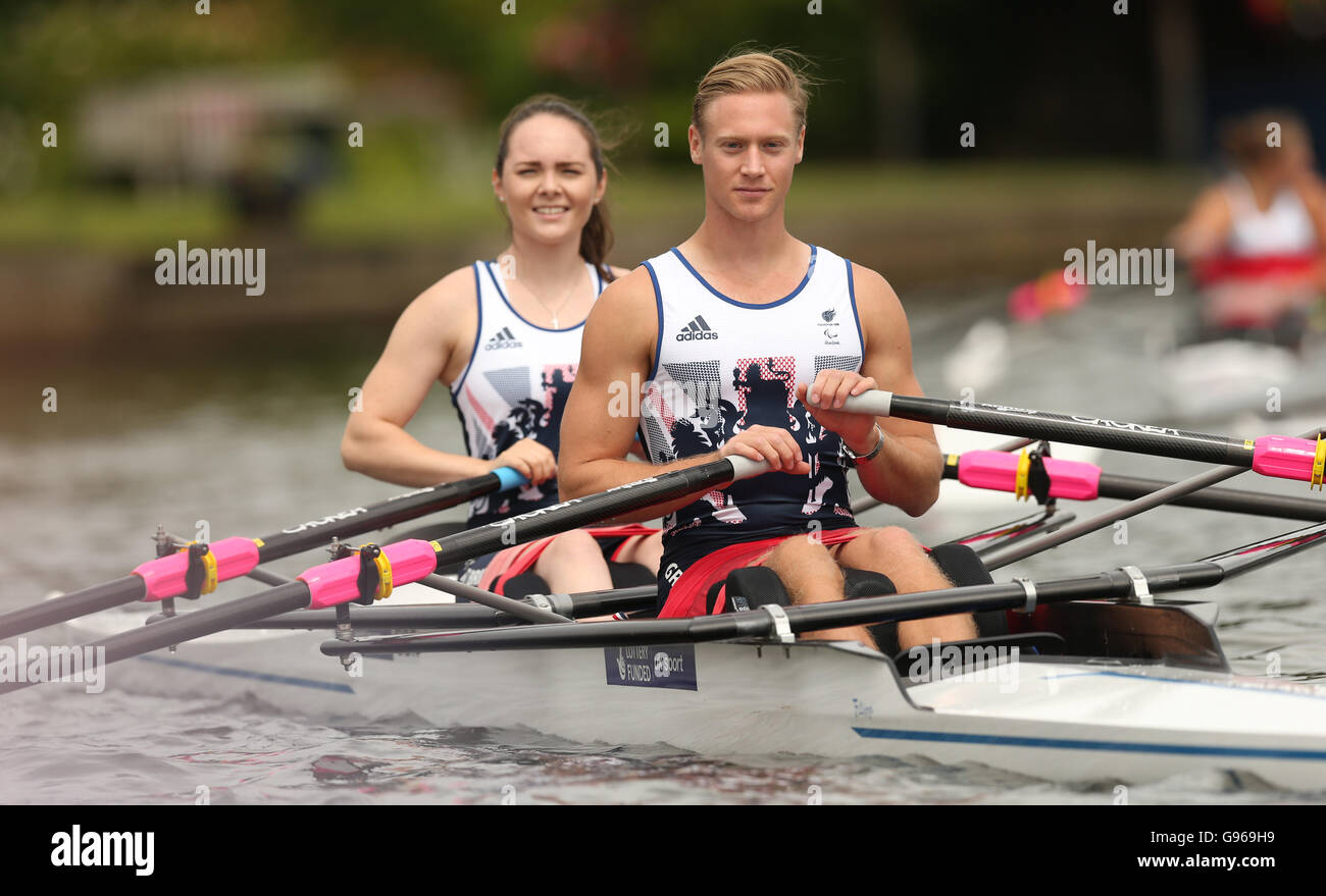 Lauren rowles laurence whiteley hi-res stock photography and images - Alamy