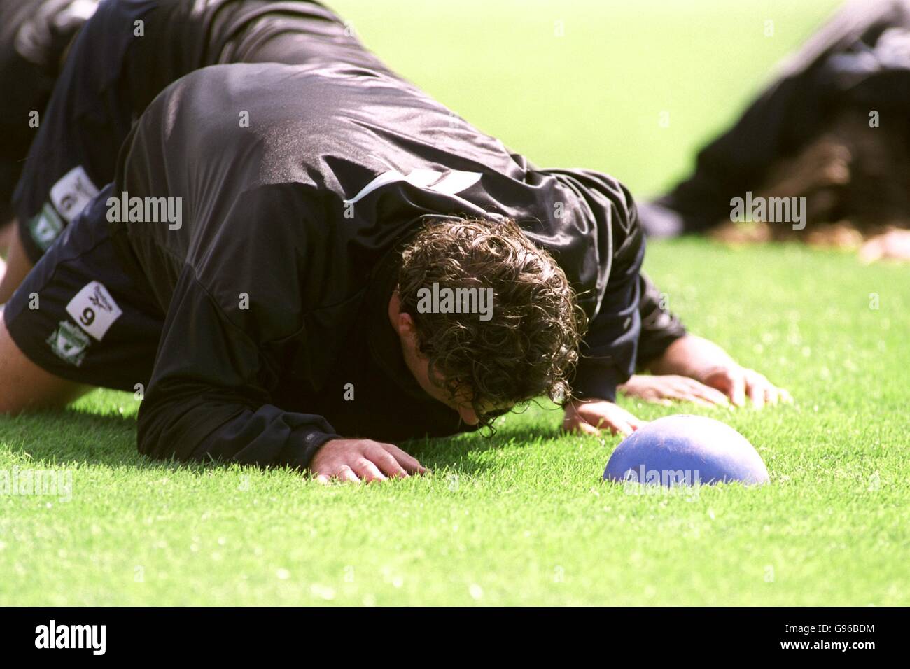 Liverpool's Robbie Fowler practises his goal celebrations Stock Photo ...