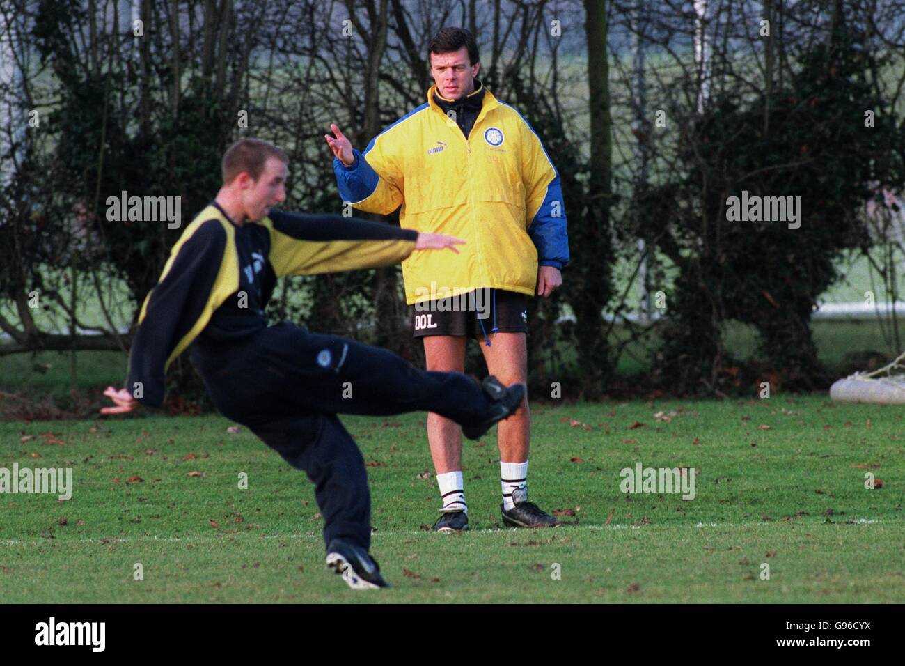 Soccer - FA Carling Premiership - Leeds United Training Stock Photo - Alamy