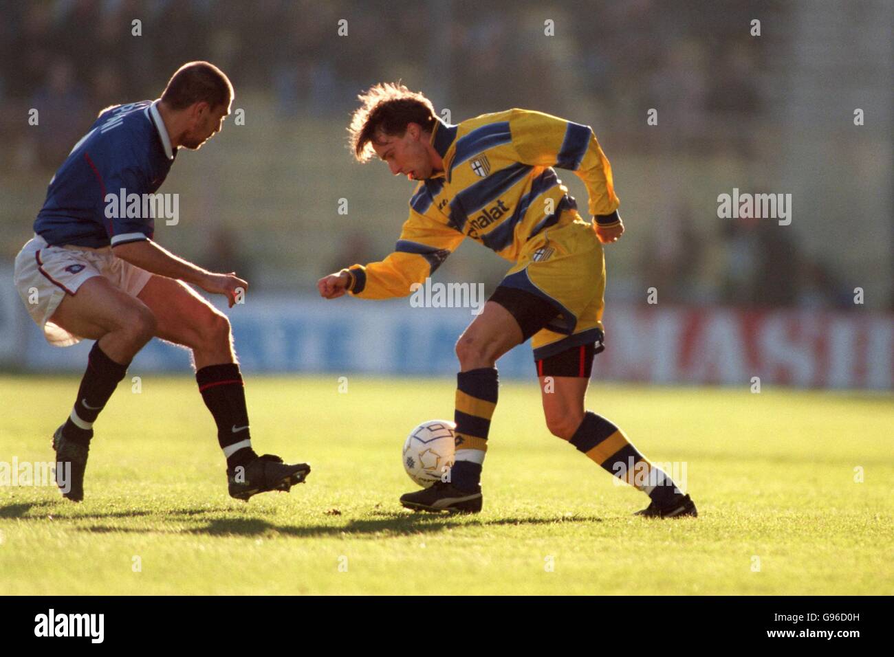Soccer - UEFA Cup - Third Round Second Leg - Parma v Rangers. Parma's ...