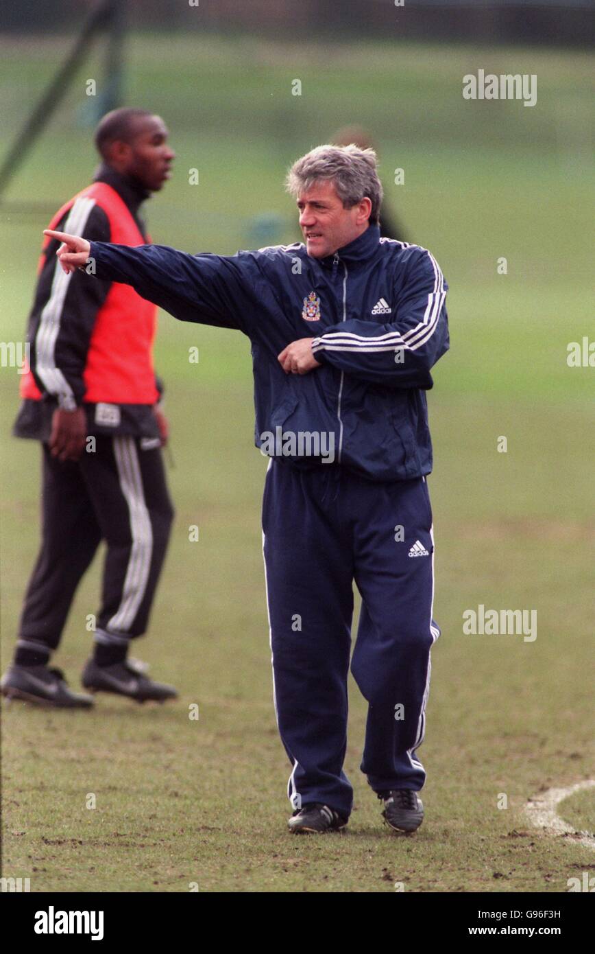 Soccer ... Fulham Training. Fulham manager Kevin Keegan during todays ...