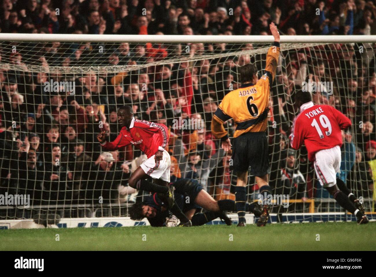 Andy cole arsenal hi-res stock photography and images - Alamy