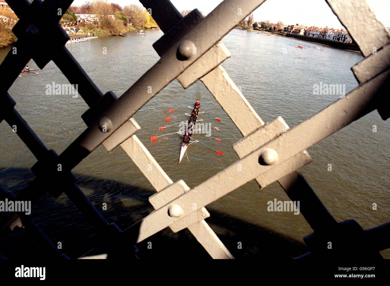 Mortlake railway hi-res stock photography and images - Alamy