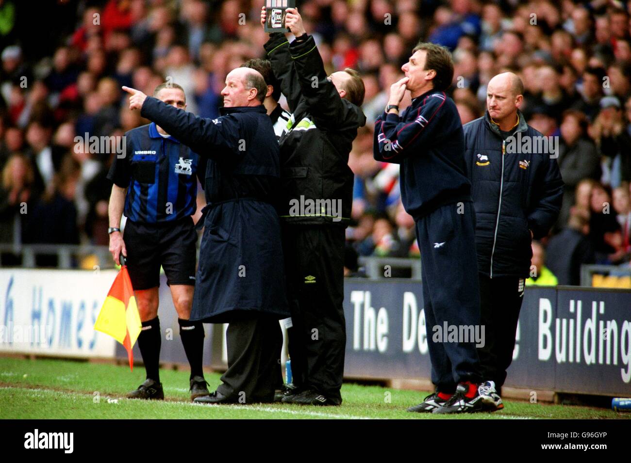Liverpool assistant manager Phil Thompson (second right) issues ...
