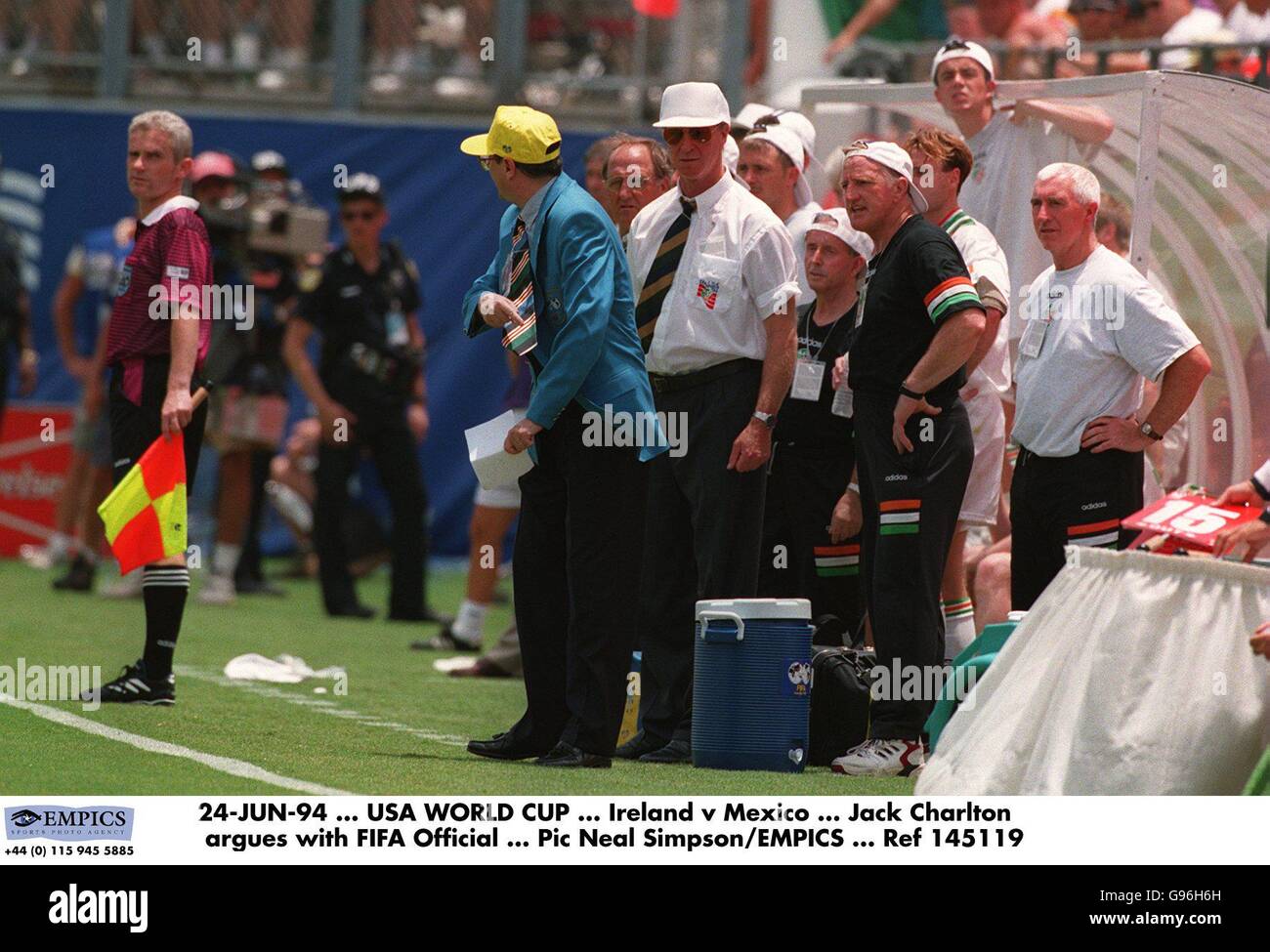171595 Jack Charlton Stock Photo - Alamy
