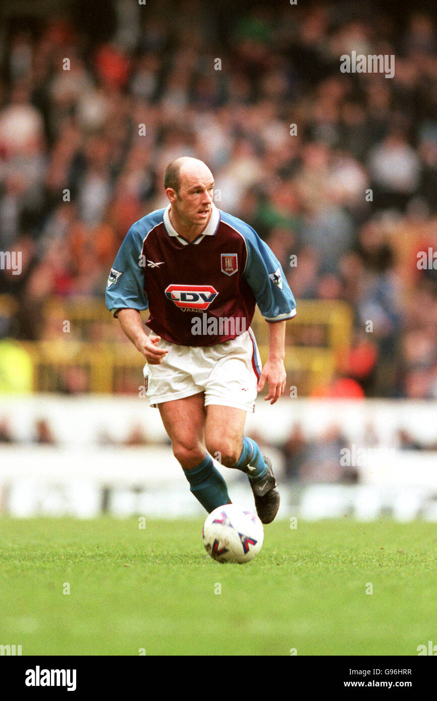 Soccer - FA Carling Premiership - Tottenham Hotspur v Aston Villa ...