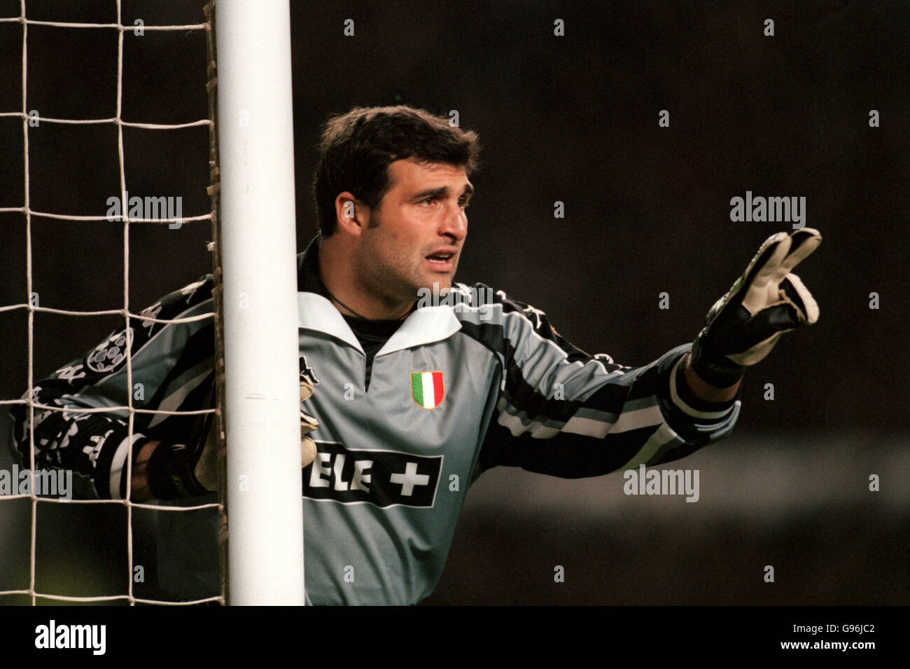 Soccer - UEFA Champions League - Semi Final First Leg - Manchester ...