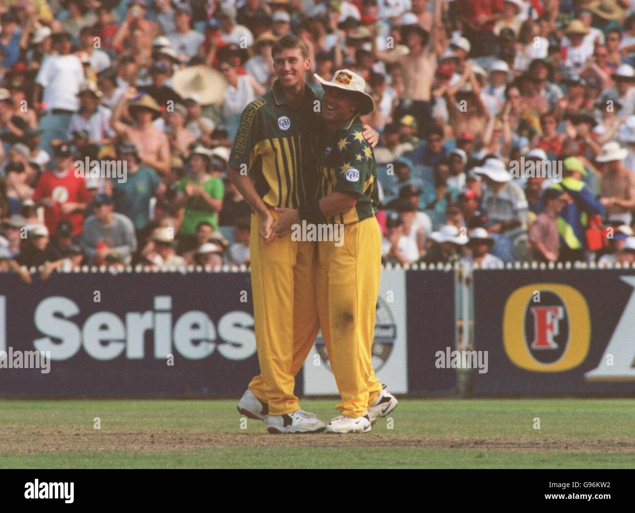 Glenn mcgrath shane warne hi-res stock photography and images - Alamy