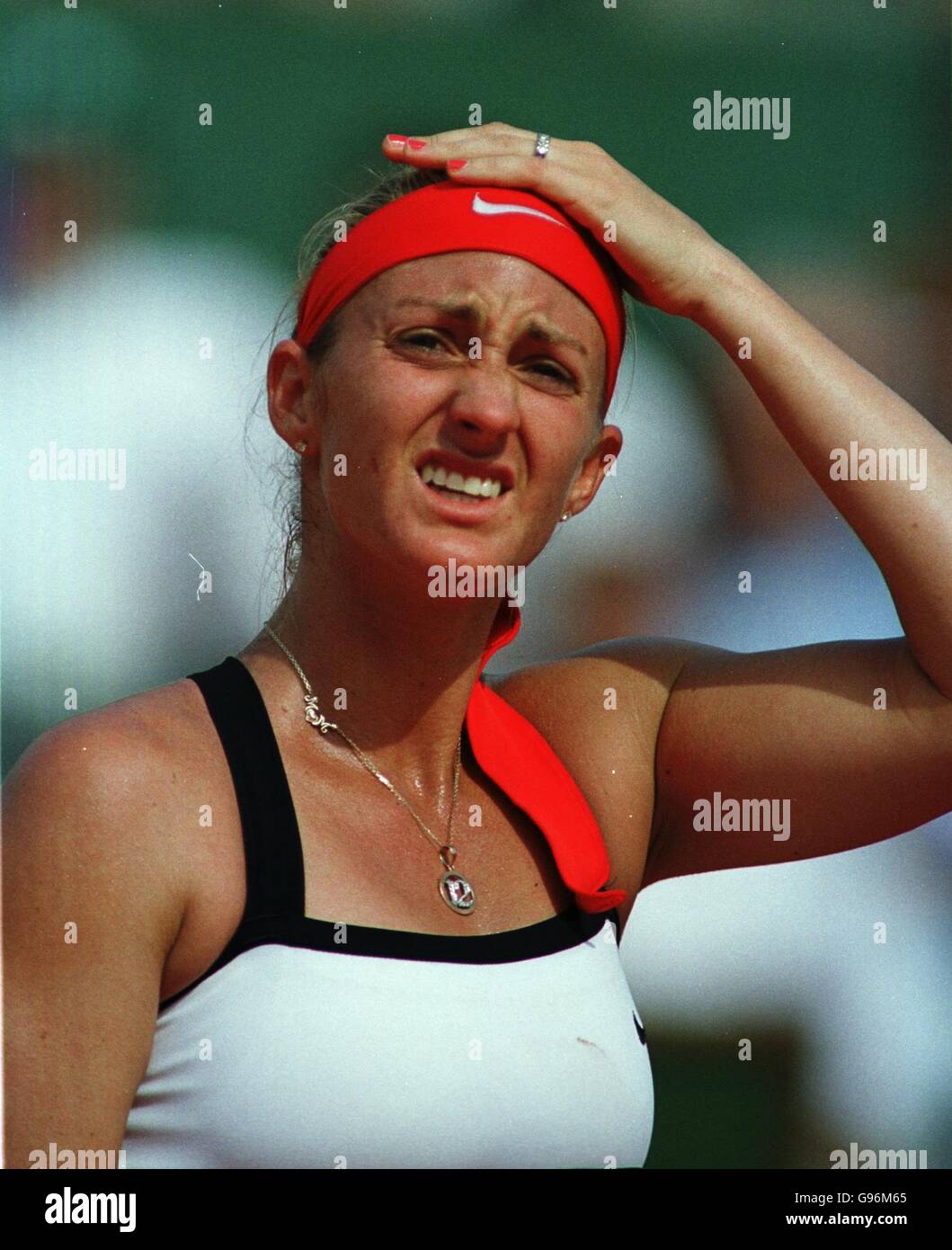 Mary pierce conchita martinez hi-res stock photography and images - Alamy