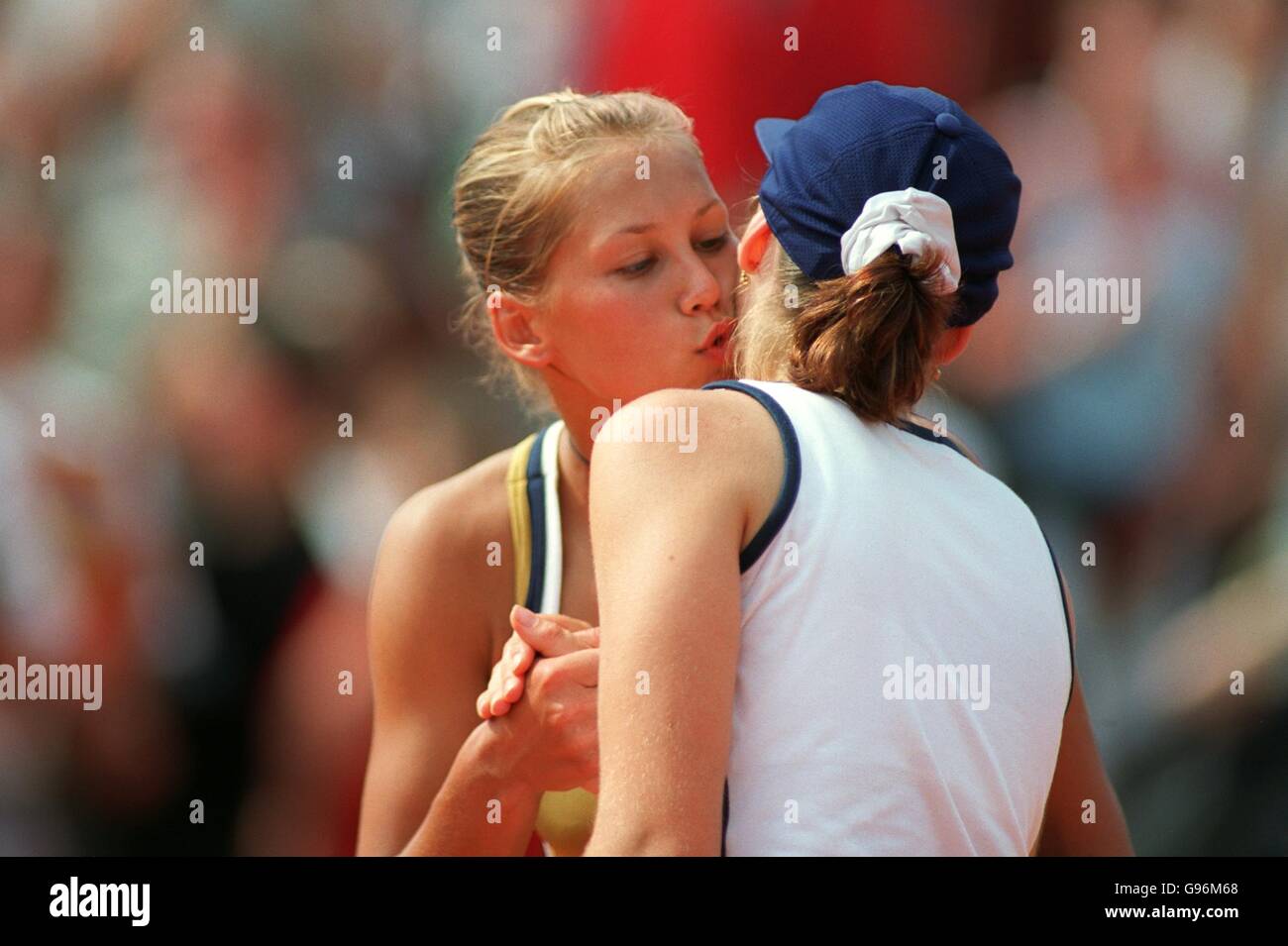 Anna kournikova exchanges kisses after victory hi-res stock photography ...