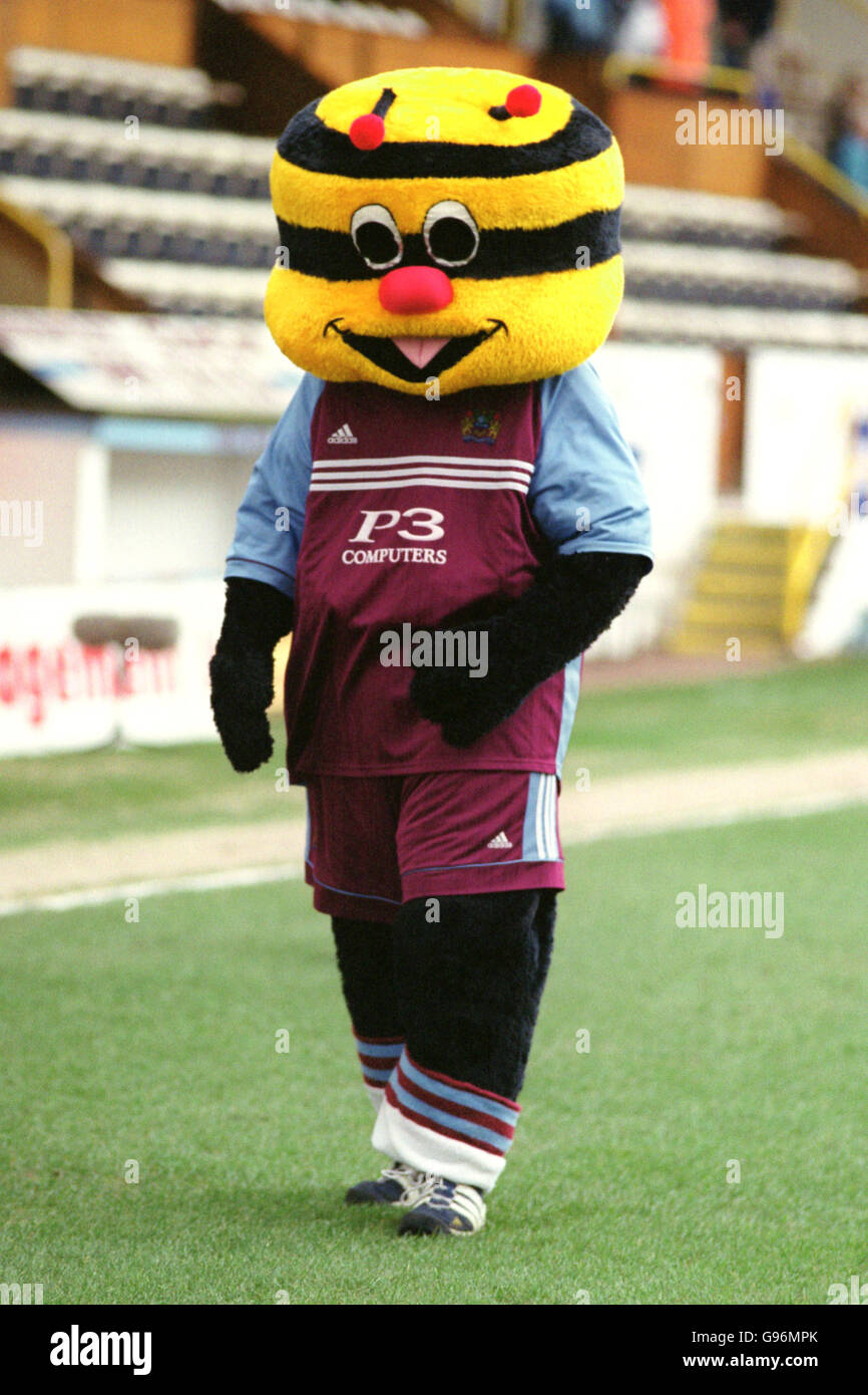 Mascot hi-res stock photography and images - Alamy