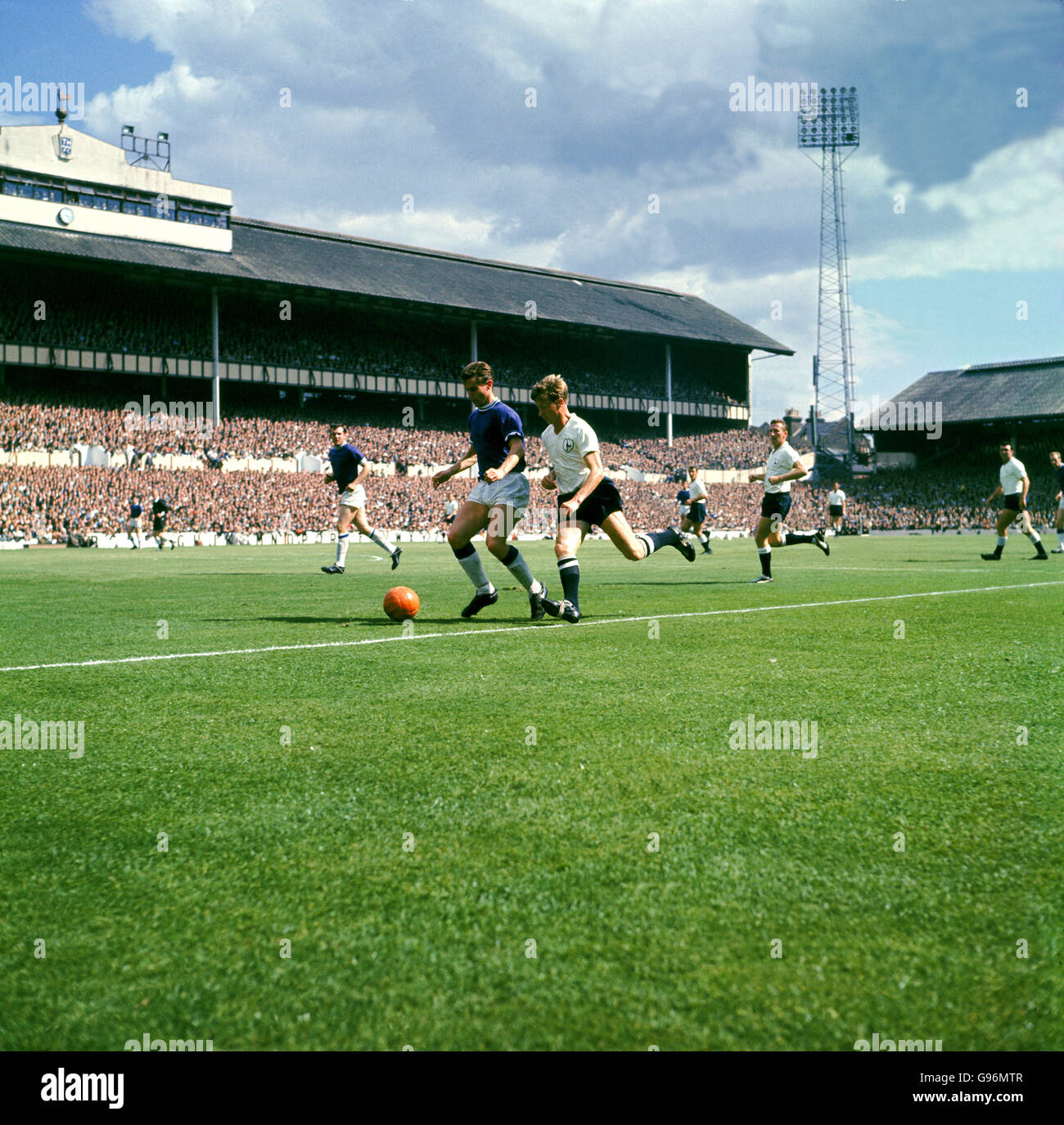 Tottenham Hotspur's John White (right) takes on Birmingham City's Bert ...