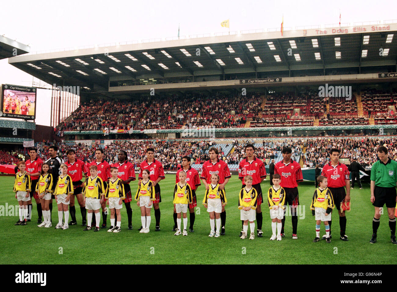 Real mallorca football view hi-res stock photography and images - Alamy