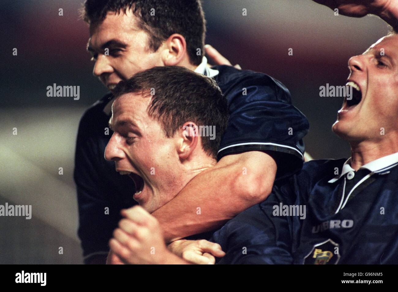 Allan Johnston celebrates scoring Scotland's second goal Stock Photo ...