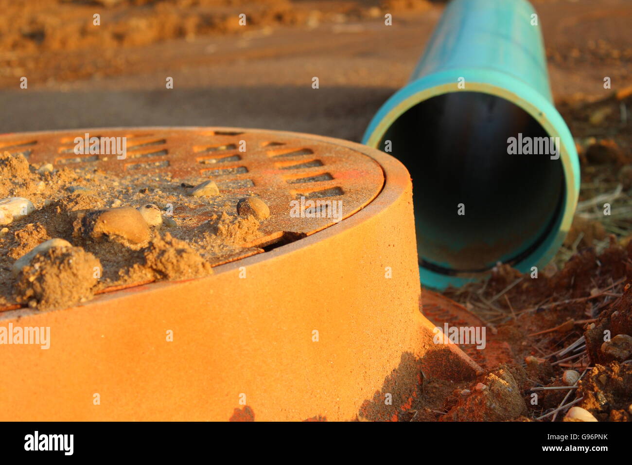 Working in manhole hi-res stock photography and images - Alamy