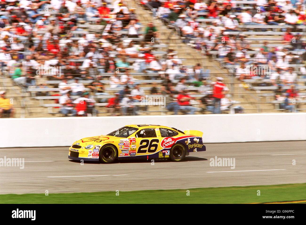 Cheerios ford hi-res stock photography and images - Alamy