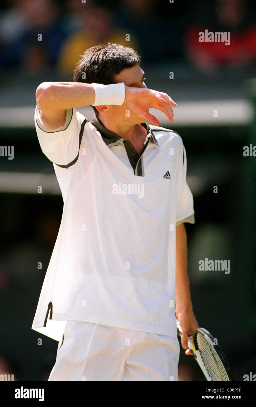 Tim henman v jim courier hi-res stock photography and images - Alamy