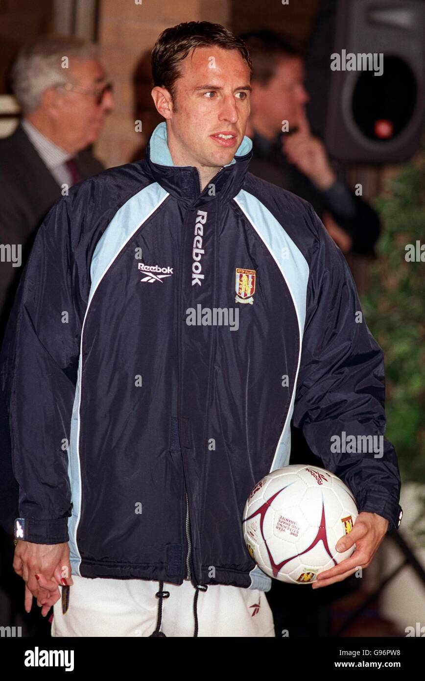 Aston villa kit launch hi-res stock photography and images - Alamy