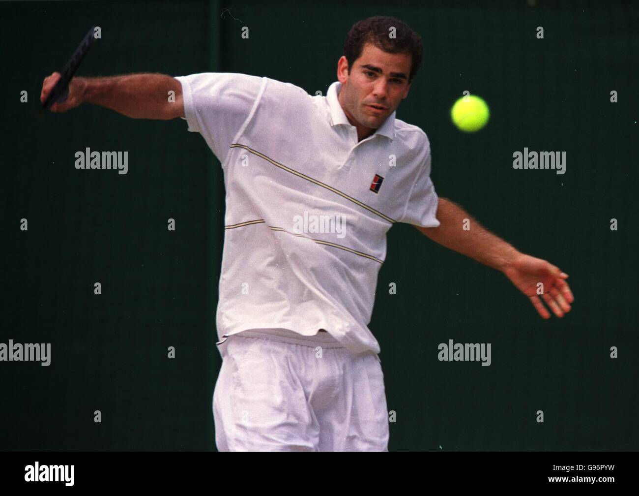 Wimbledon pete sampras v tim henman hi-res stock photography and images ...