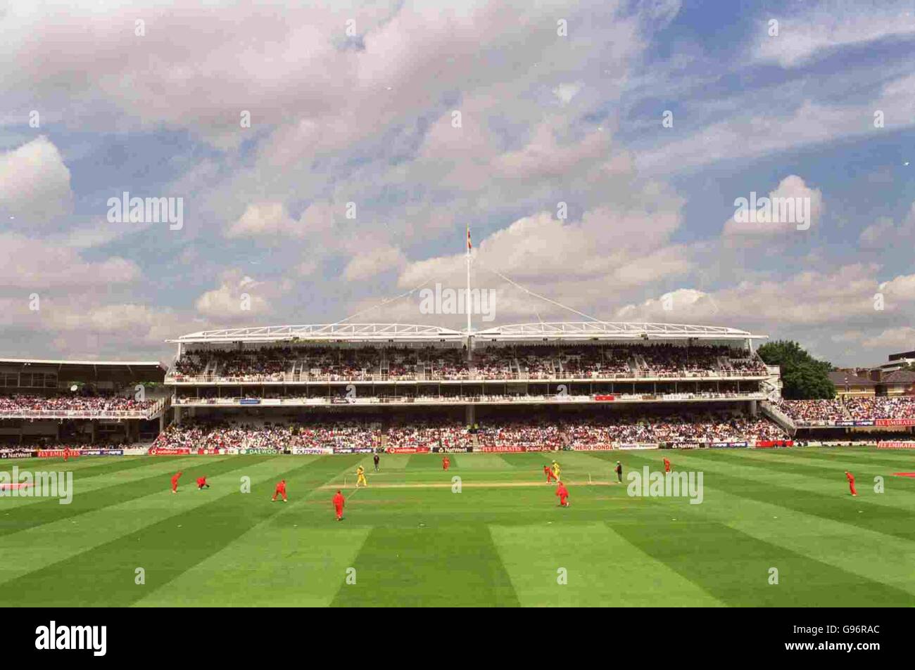Cricket super six australia hi-res stock photography and images - Alamy