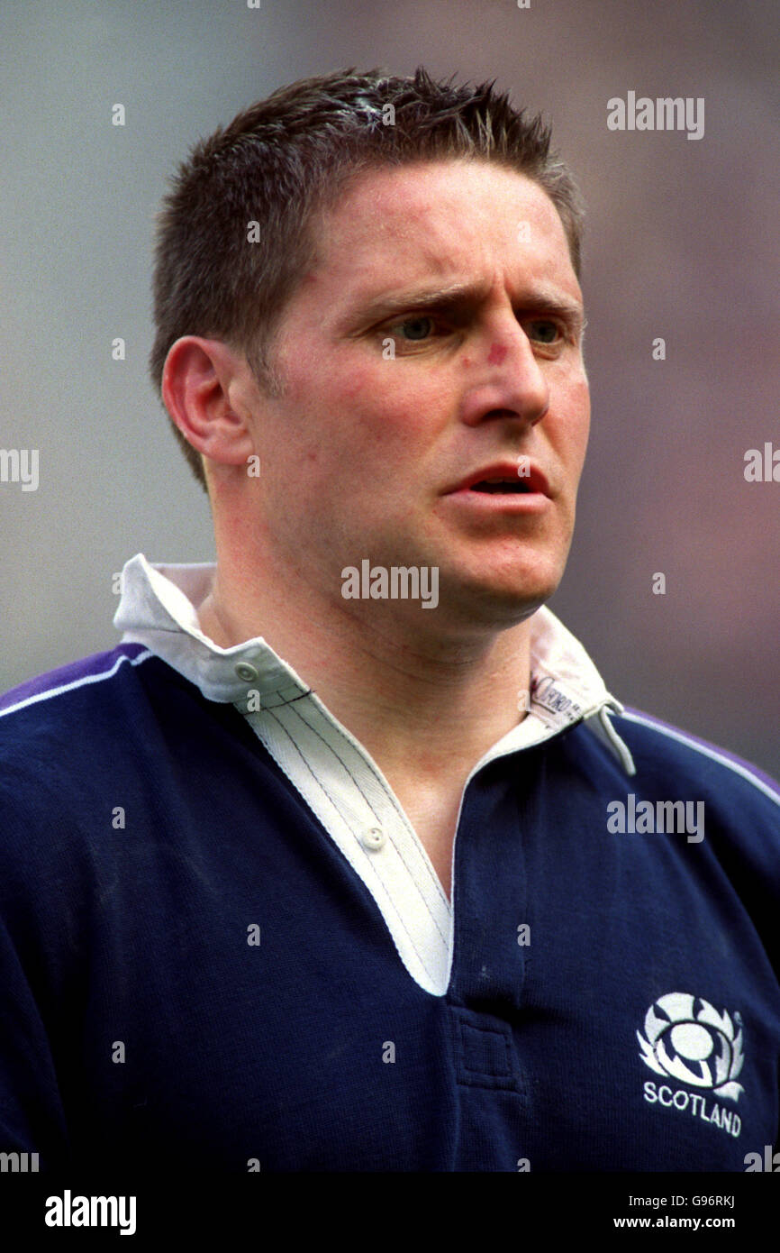 Rugby Union - Five Nations Championship - France v Scotland. Alan Tait ...