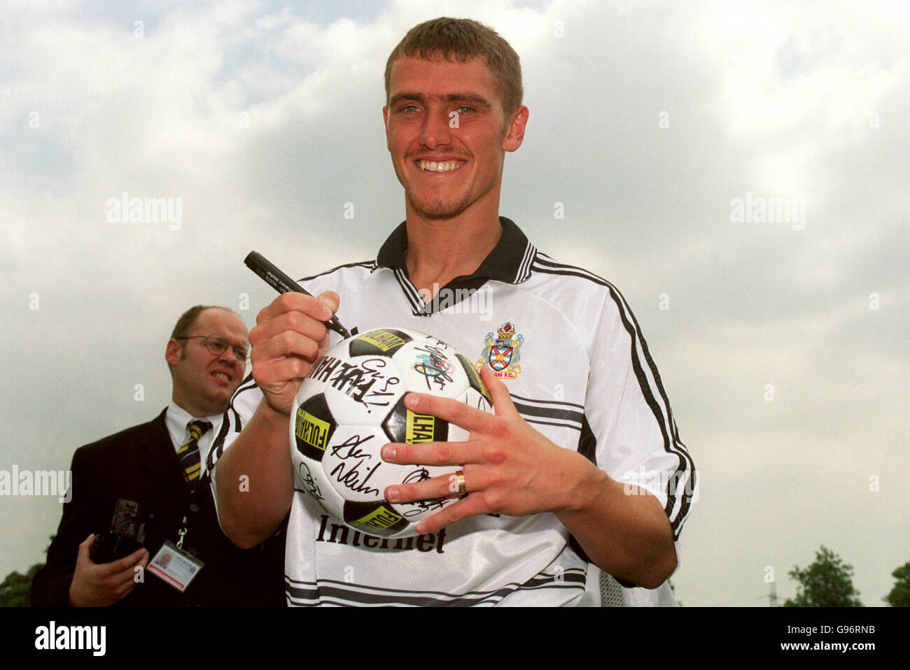 Football new signing top half stock hi-res stock photography and images ...