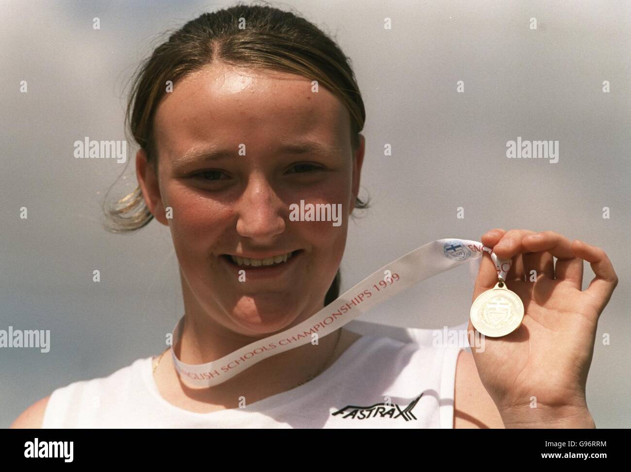 Girls athletics track hi-res stock photography and images - Alamy