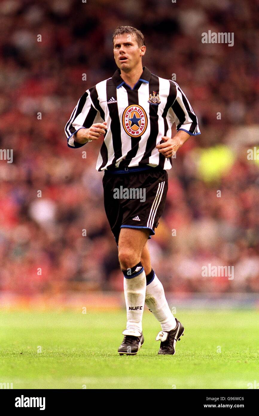 Soccer fa carling premier league hi-res stock photography and images ...