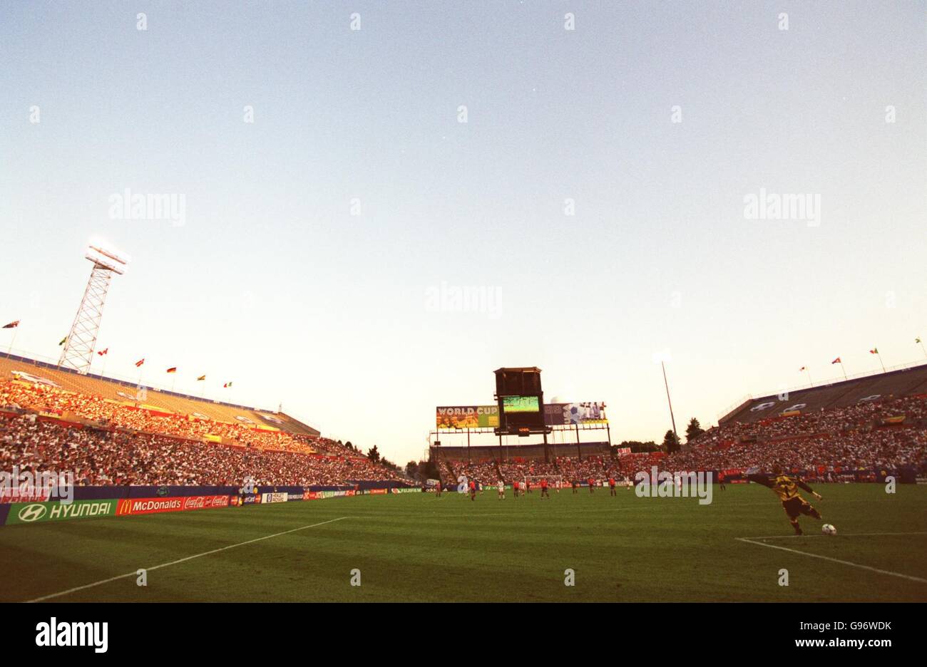 Soccer world cup usa 99 semi final norway china hi-res stock ...