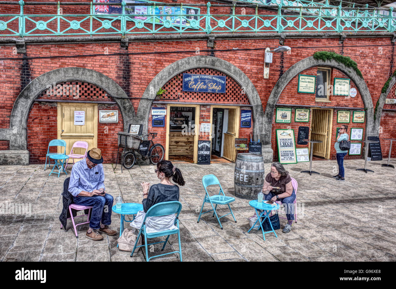 Victorian arch hi-res stock photography and images - Alamy