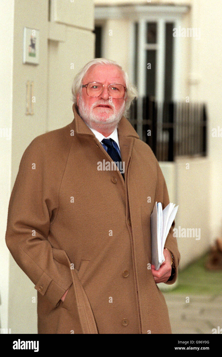 Ken bates hi-res stock photography and images - Alamy