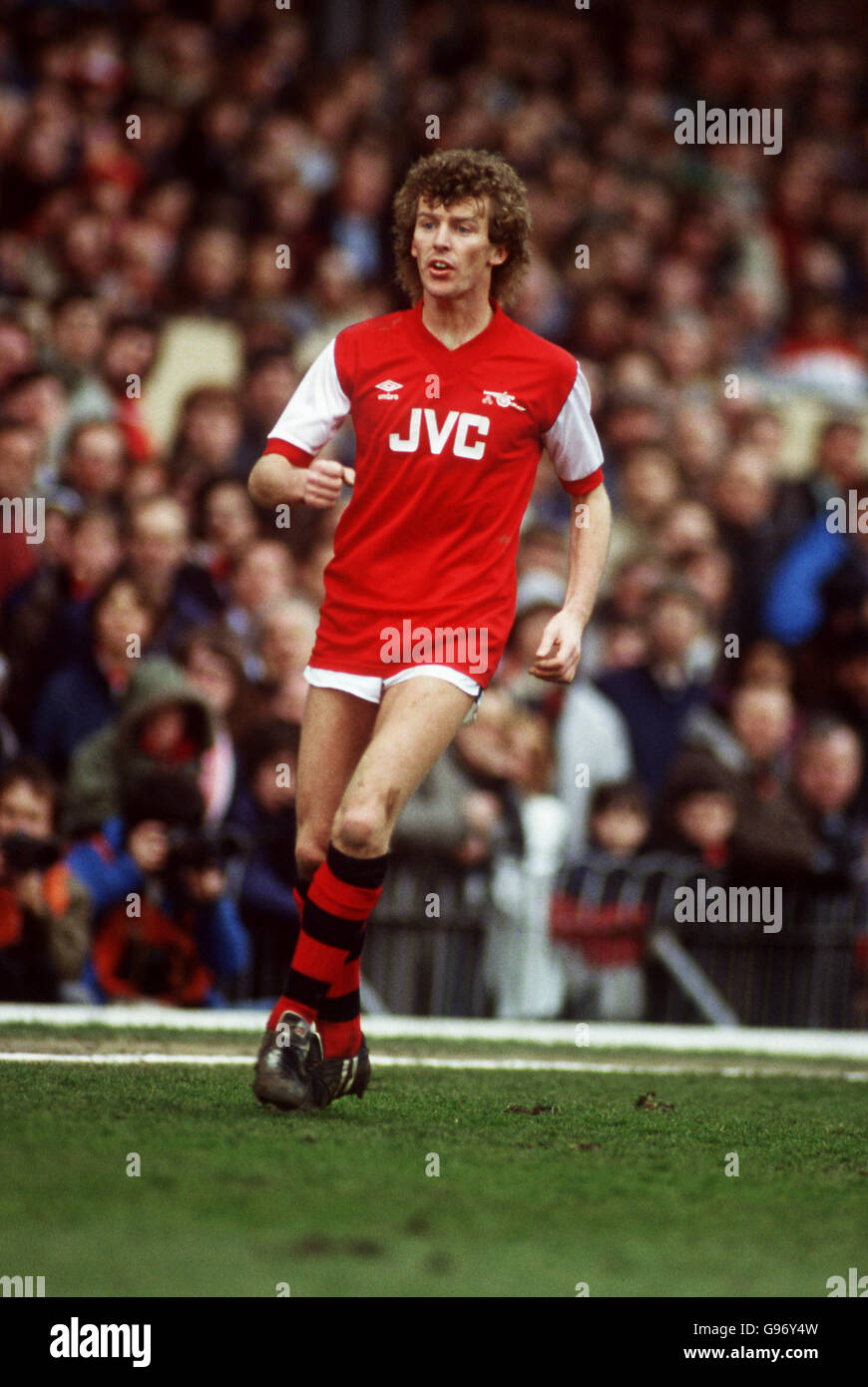 Graham rix arsenal hi-res stock photography and images - Alamy