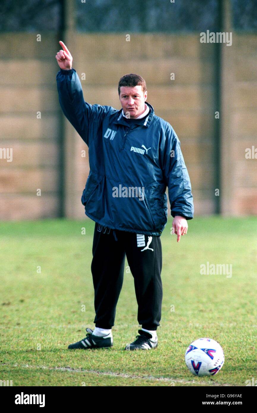 Sheffield wednesday manager danny wilson hi-res stock photography and ...