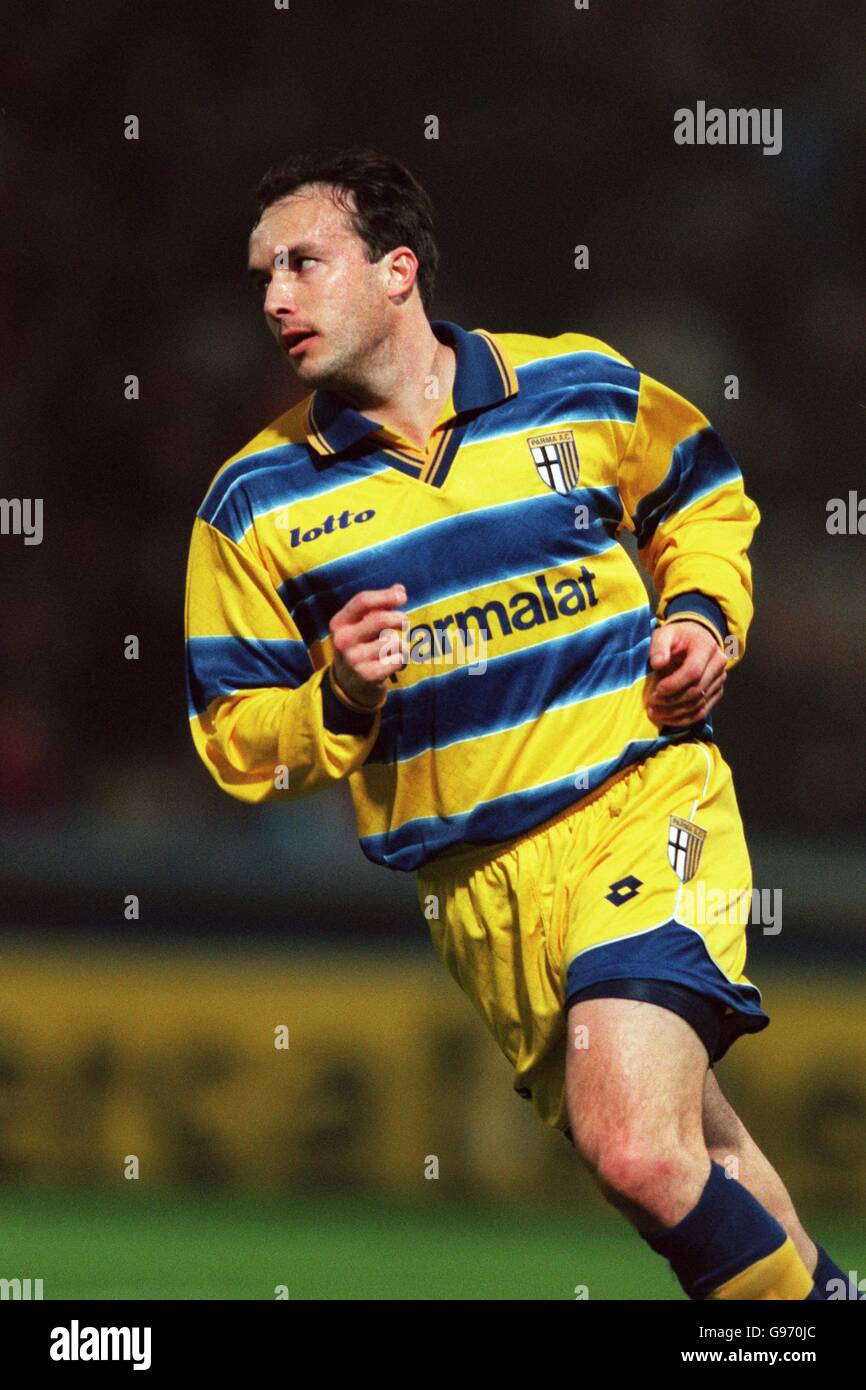 Parma v bordeaux hi-res stock photography and images - Alamy