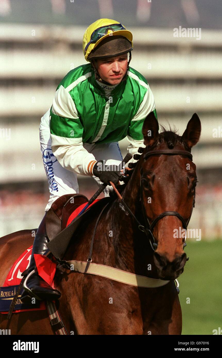 Tara brogan hi-res stock photography and images - Alamy