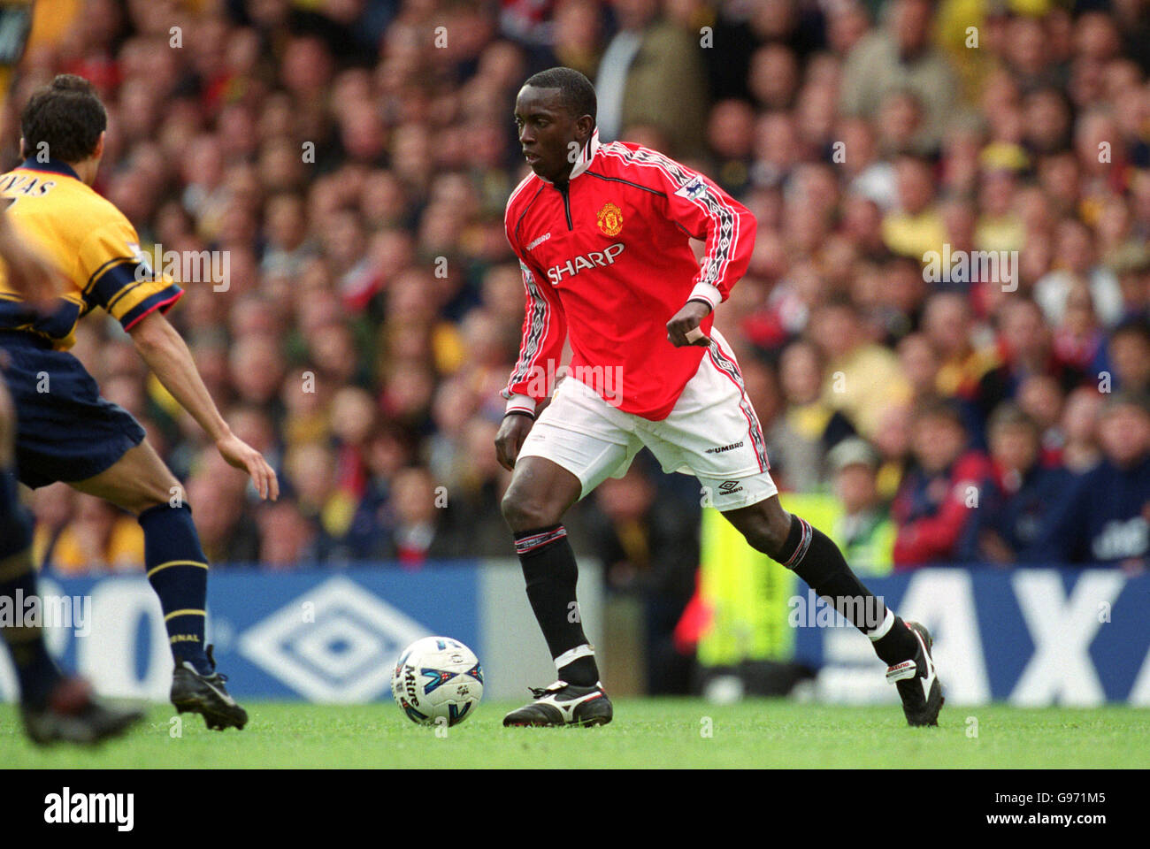 Dwight yorke man utd hi-res stock photography and images - Alamy