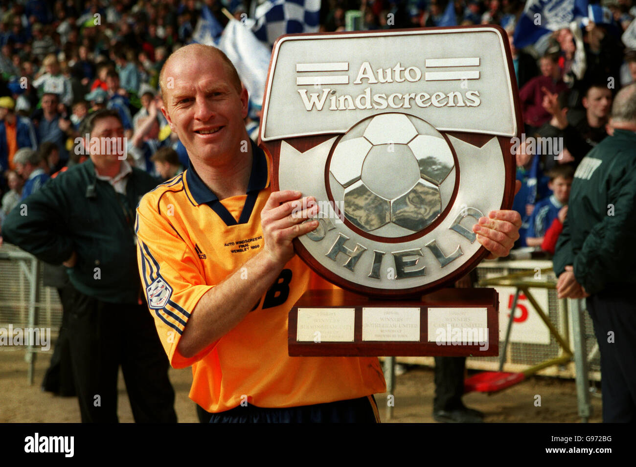 Soccer auto windscreens shield final hi-res stock photography and ...