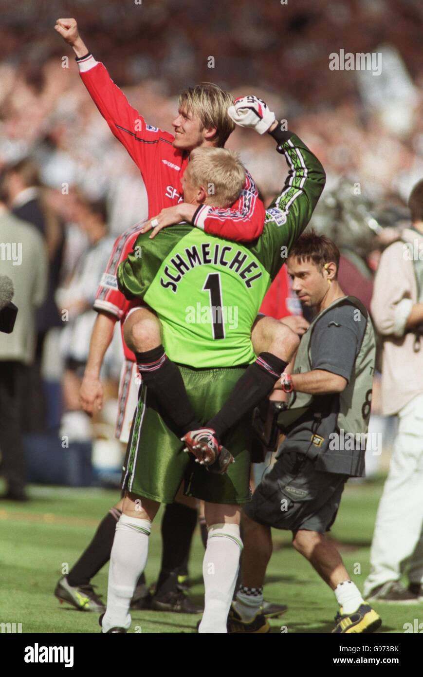 Manchester united newcastle fa cup hi-res stock photography and images ...