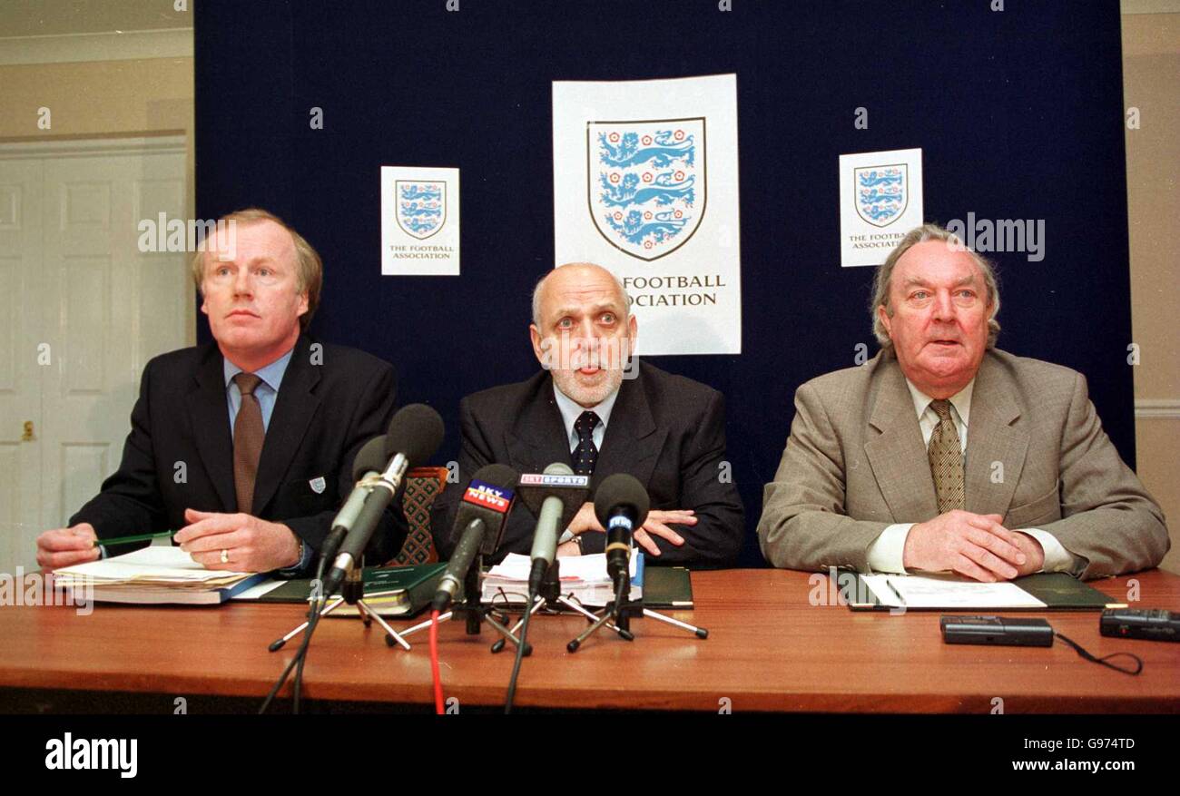 Soccer fa premier league meeting hi-res stock photography and images ...