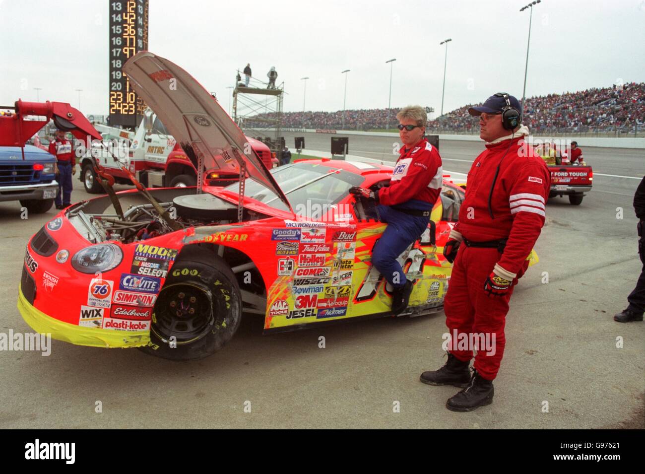 Motor Racing - NASCAR Winston Cup Series - Primestar 500 - Texas Motor ...