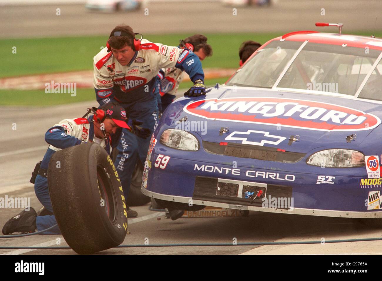 Nascar pit stop hi-res stock photography and images - Alamy