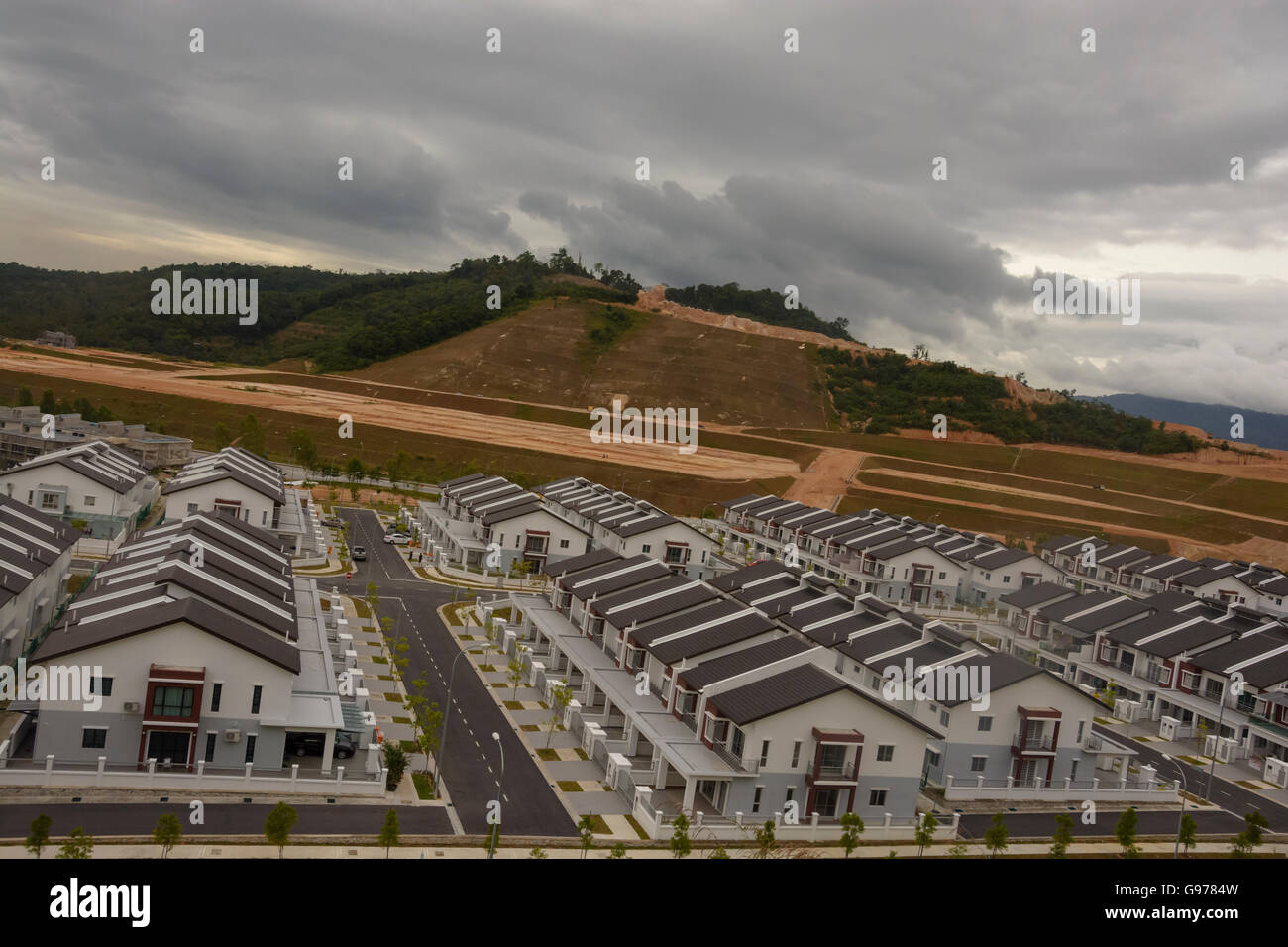 High altitude housing hi-res stock photography and images - Alamy