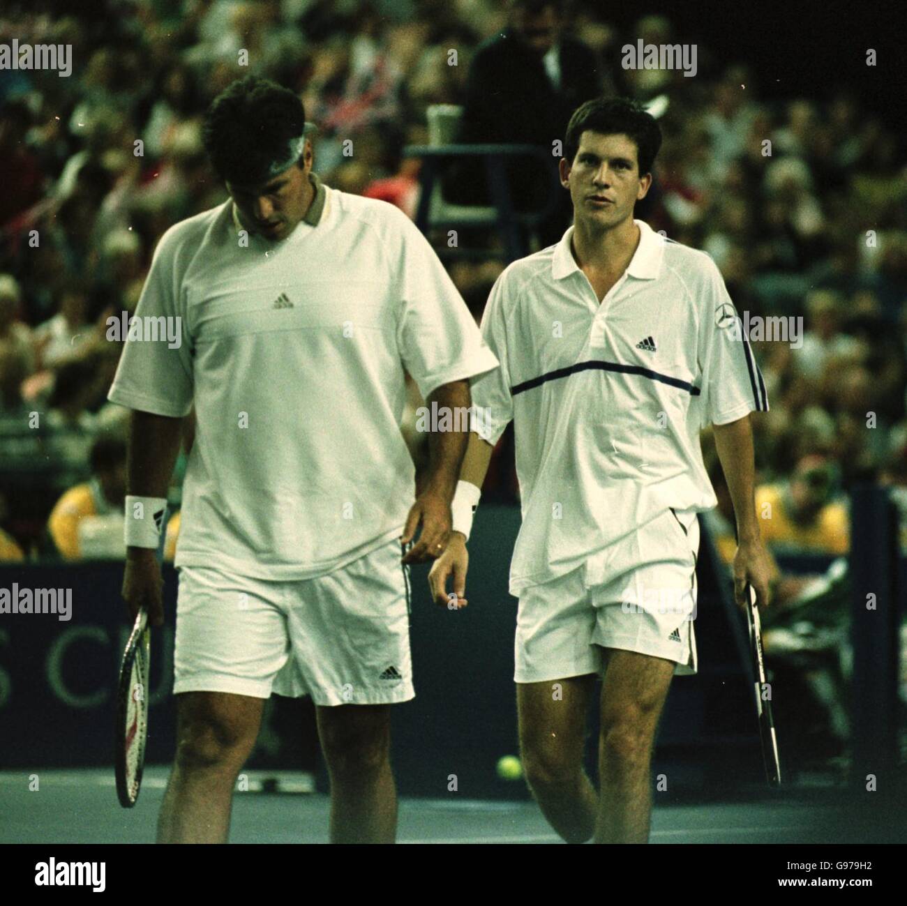 Great Britain's Neil Broad and Tim Henman look dejected in their match ...
