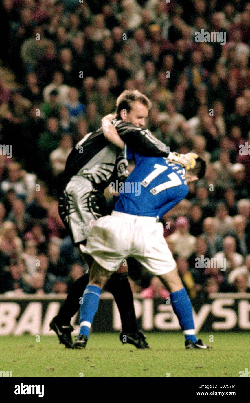 Liverpool goalkeeper Sander Westerveld fights with Everton's Francis ...