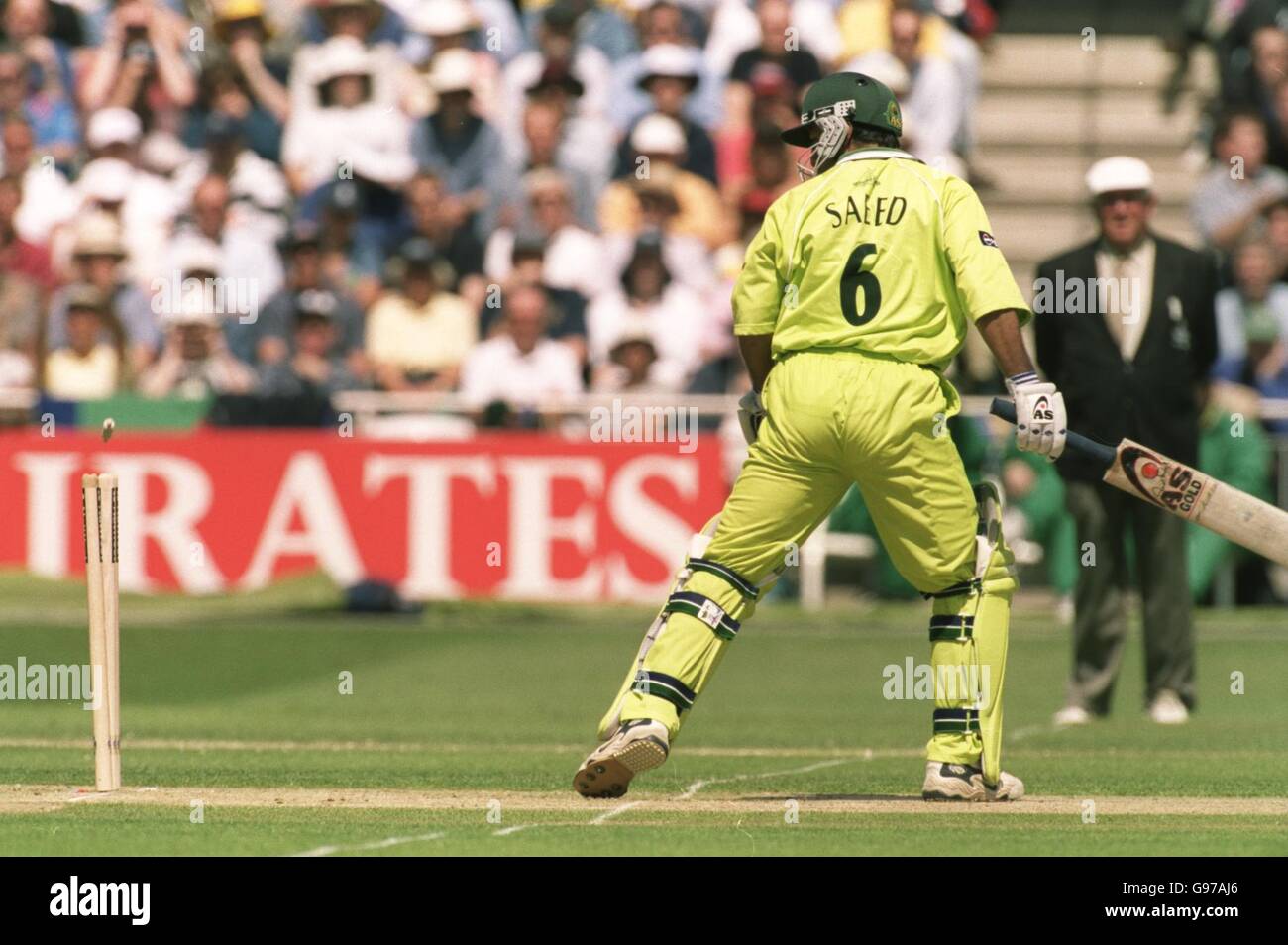 Saeed Anwar, Pakistan looks back as his bail is sent flying Stock Photo ...