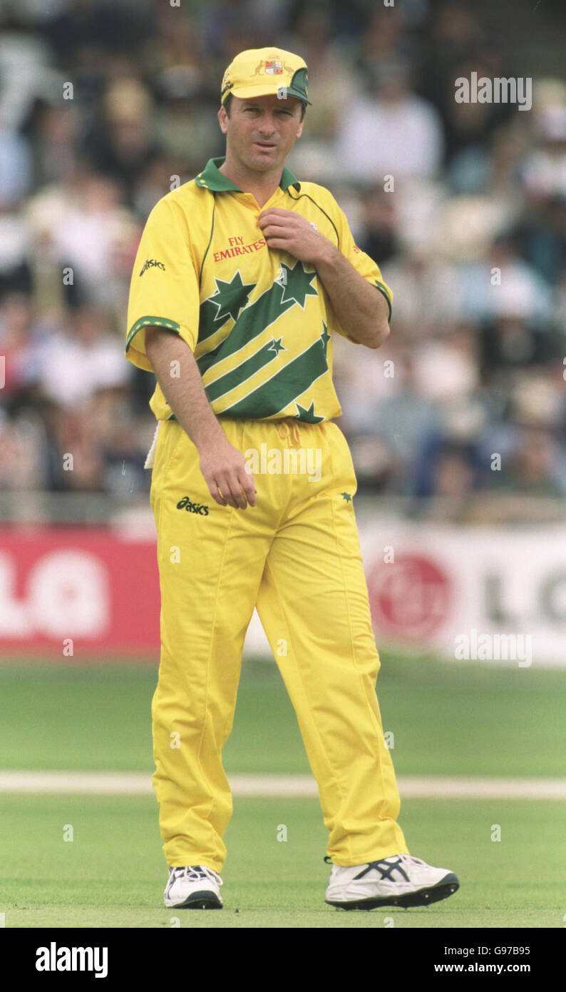 Cricket - ICC World Cup - Final - Pakistan v Australia. Steve Waugh ...